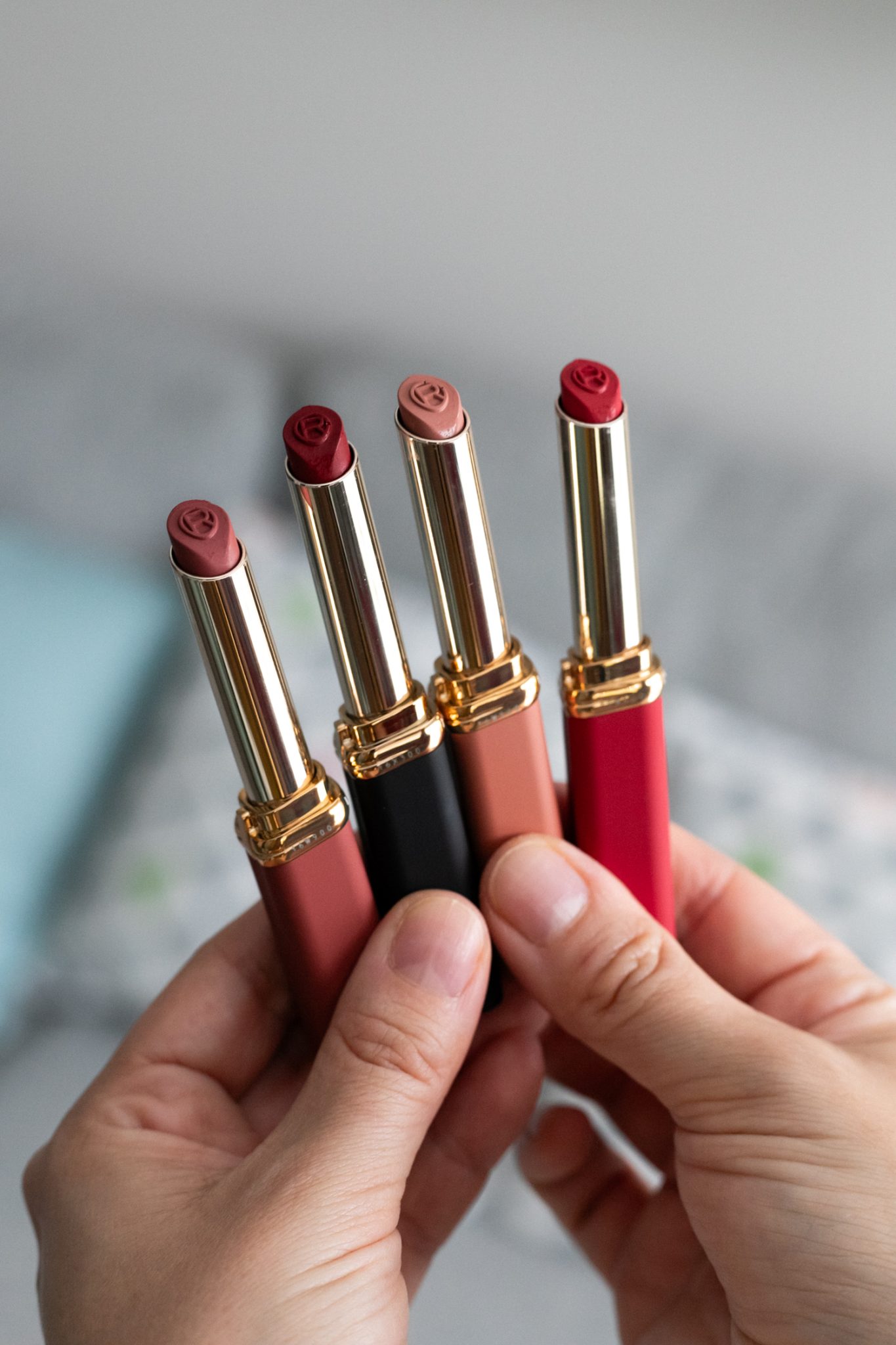 L'Oreal Paris Color Riche Intense Volume Matte Colors of Worth ...