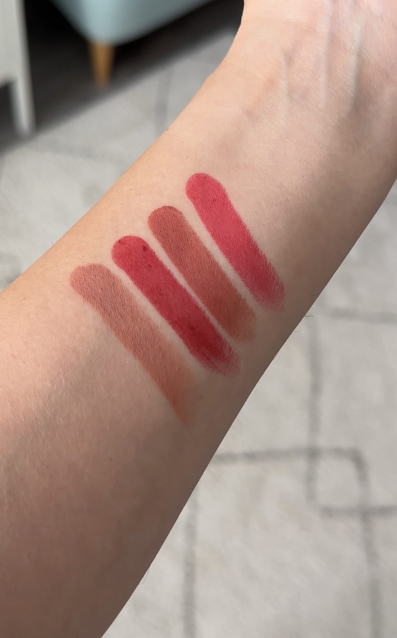 L'Oreal Paris Color Riche Intense Volume Matte Colors of Worth ...